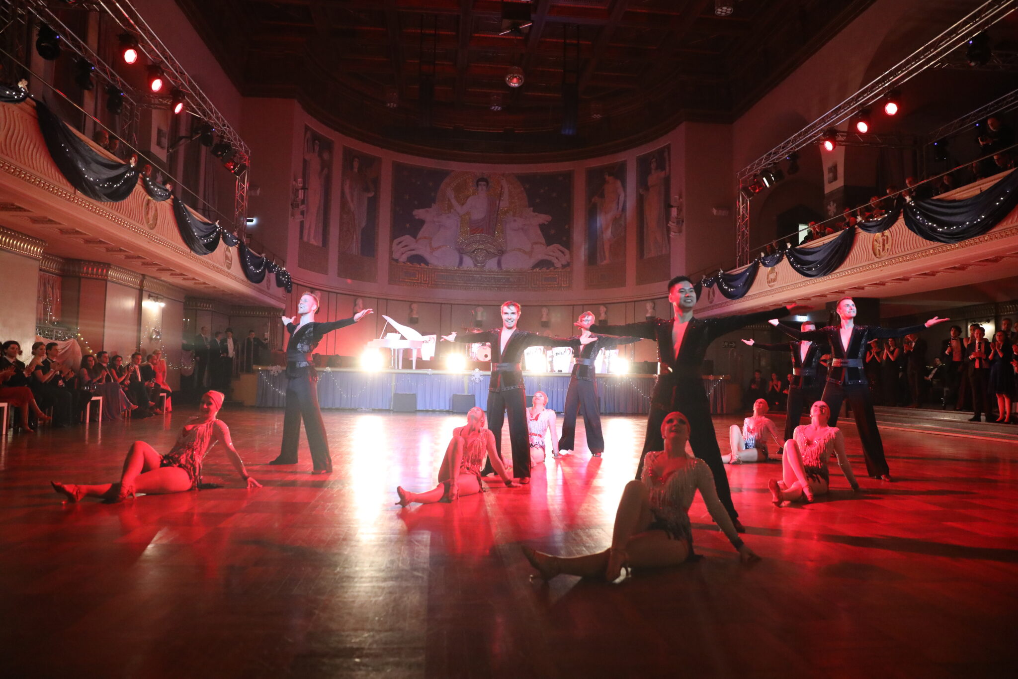 Uni-Ball - UniKult e.V.